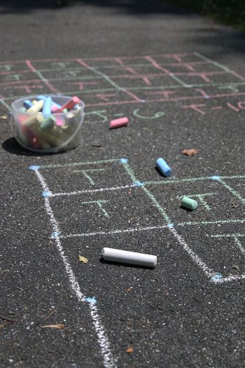 5 Fun Outdoor Sidewalk Chalk Activities for Kids - Honestly Modern