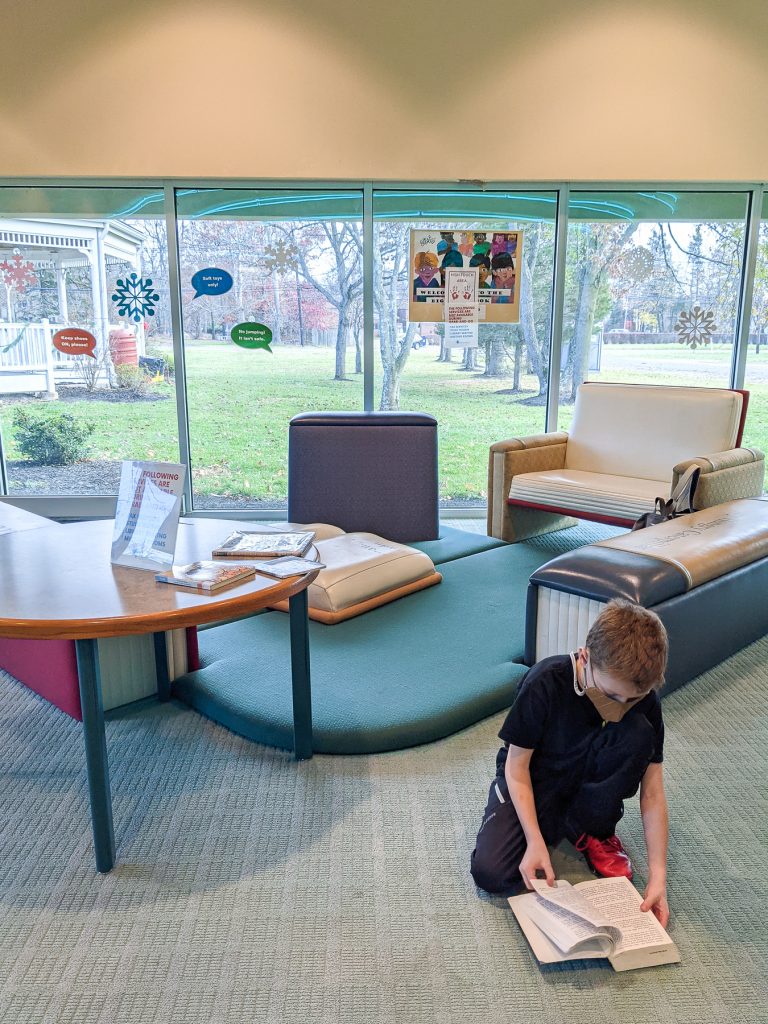 How To Use The Library | Visit The Library While Traveling With Kids ...