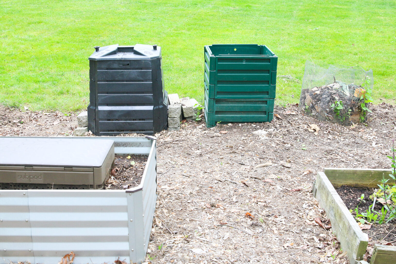11 Important Benefits of Composting - Honestly Modern