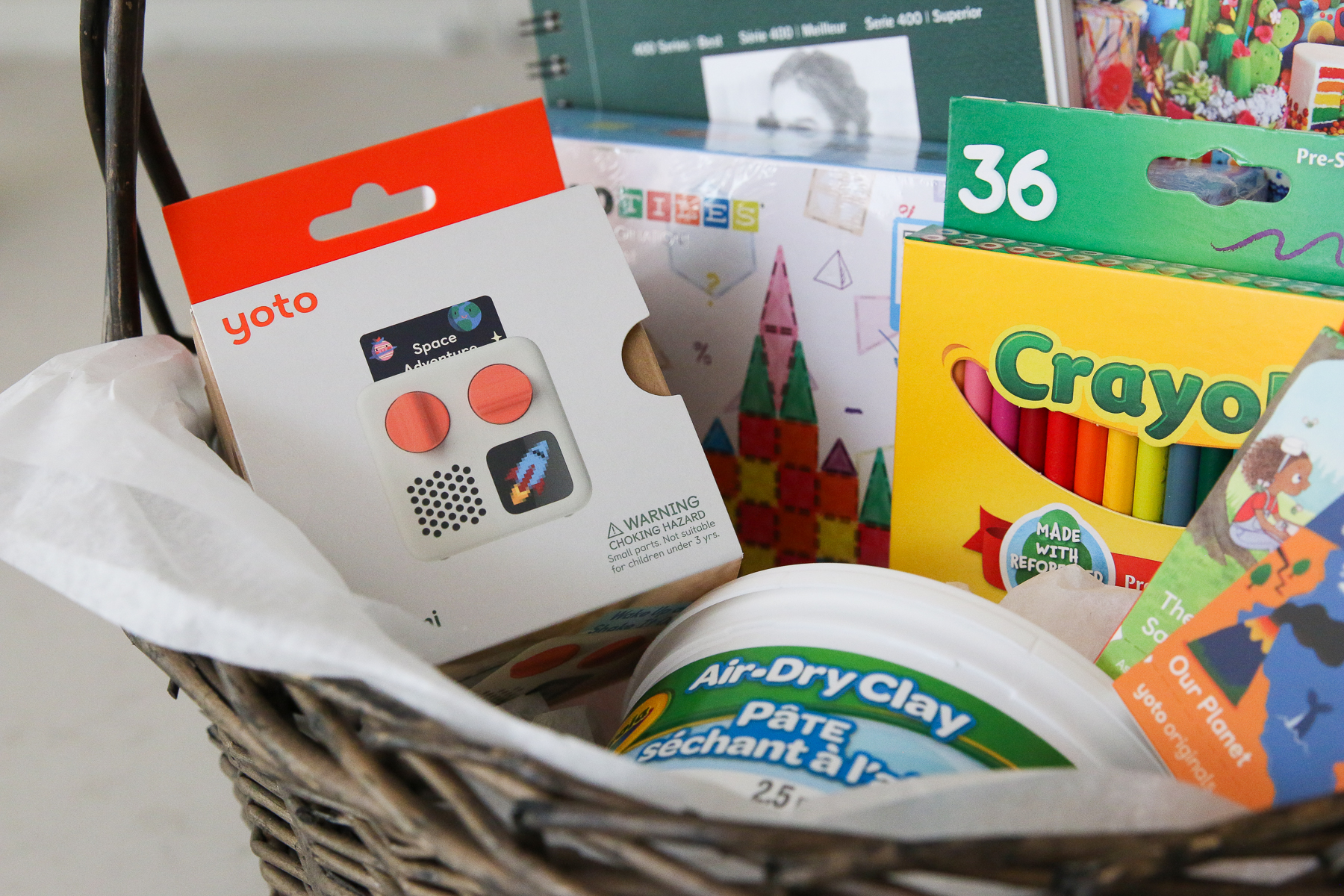 19 Simple Sustainable Gift Basket Ideas for Raffles and Holidays ...