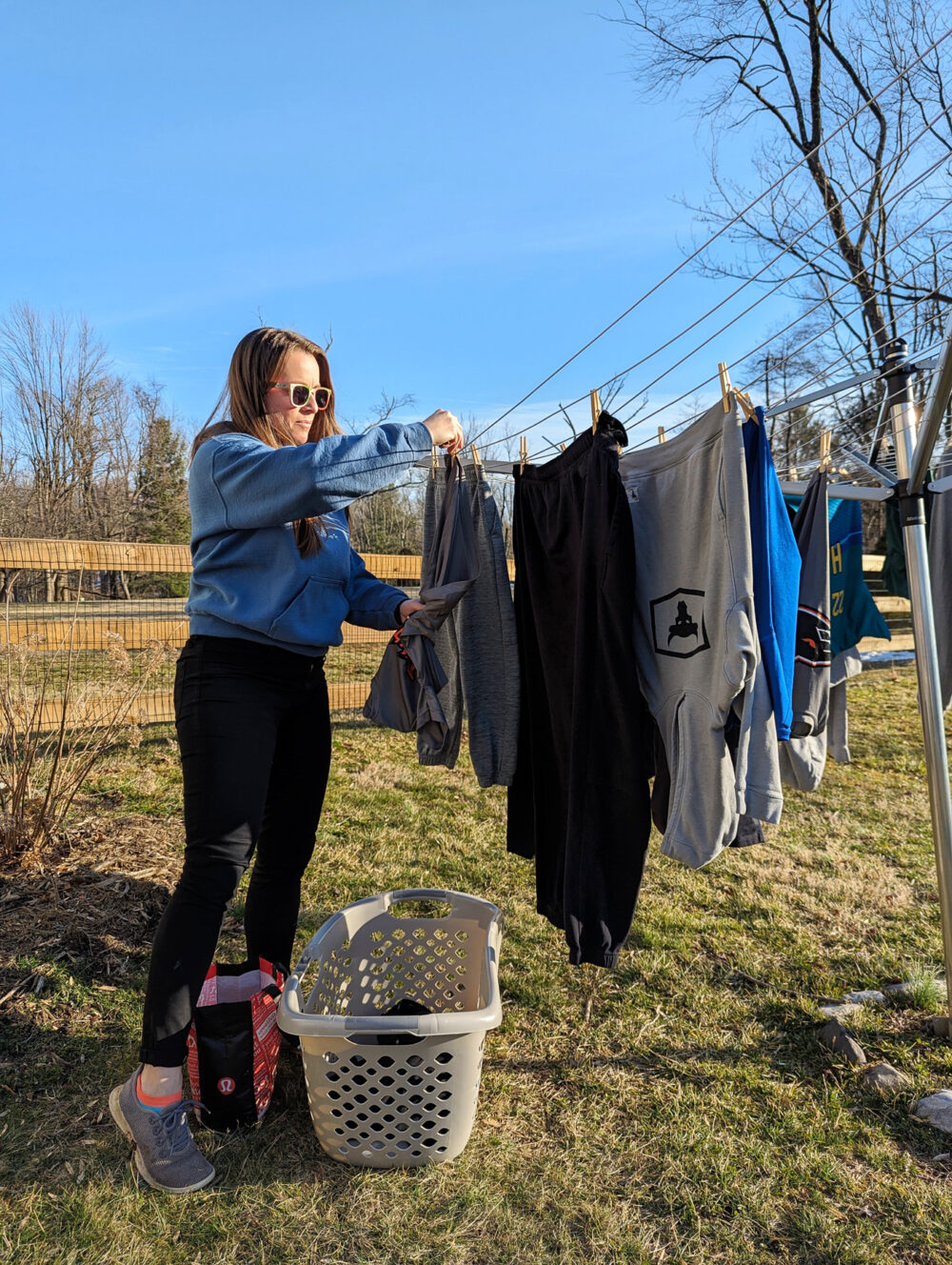 Beginner's FAQ for Line Drying Your Clothes - Honestly Modern