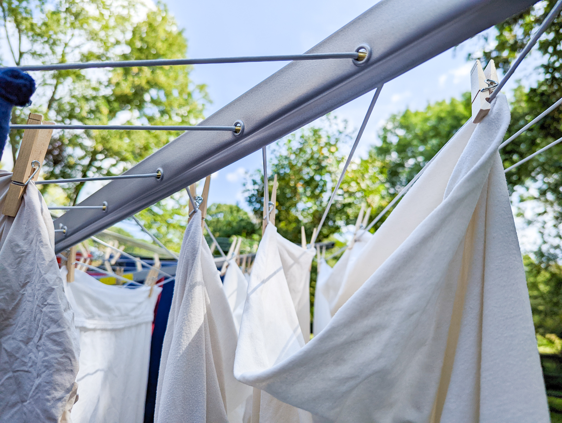 Beginner's FAQ for Line Drying Your Clothes - Honestly Modern